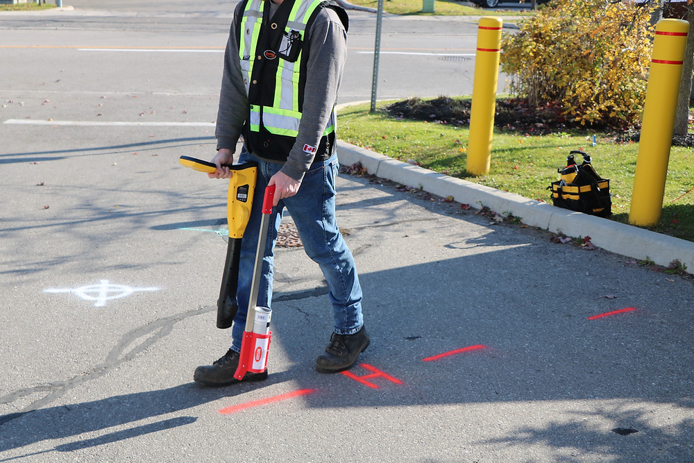 Take the Guesswork Out of Finding Your Buried Pipes With This Device