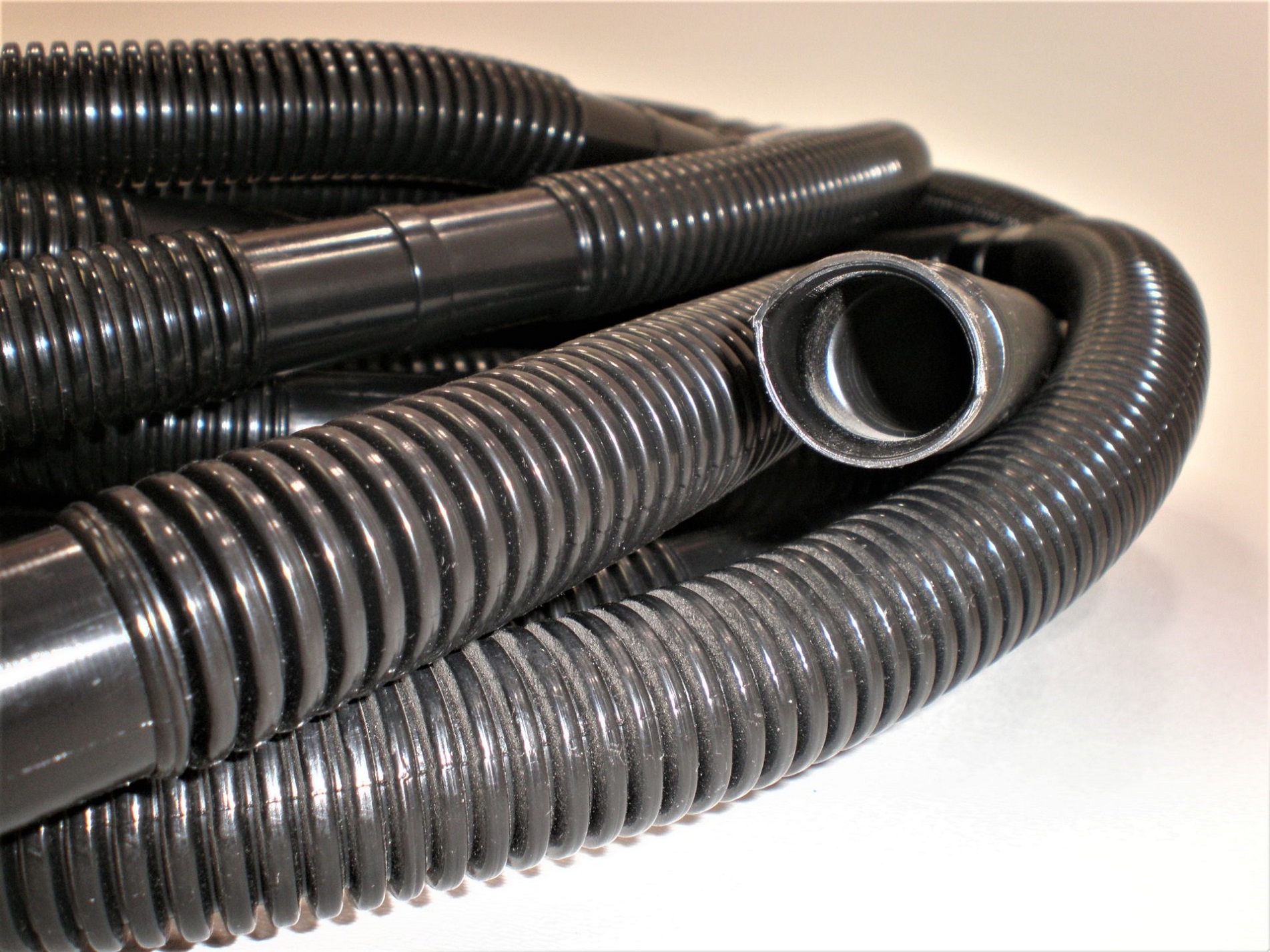Choosing and Installing Corrugated Electrical Conduits | lifestylemanor