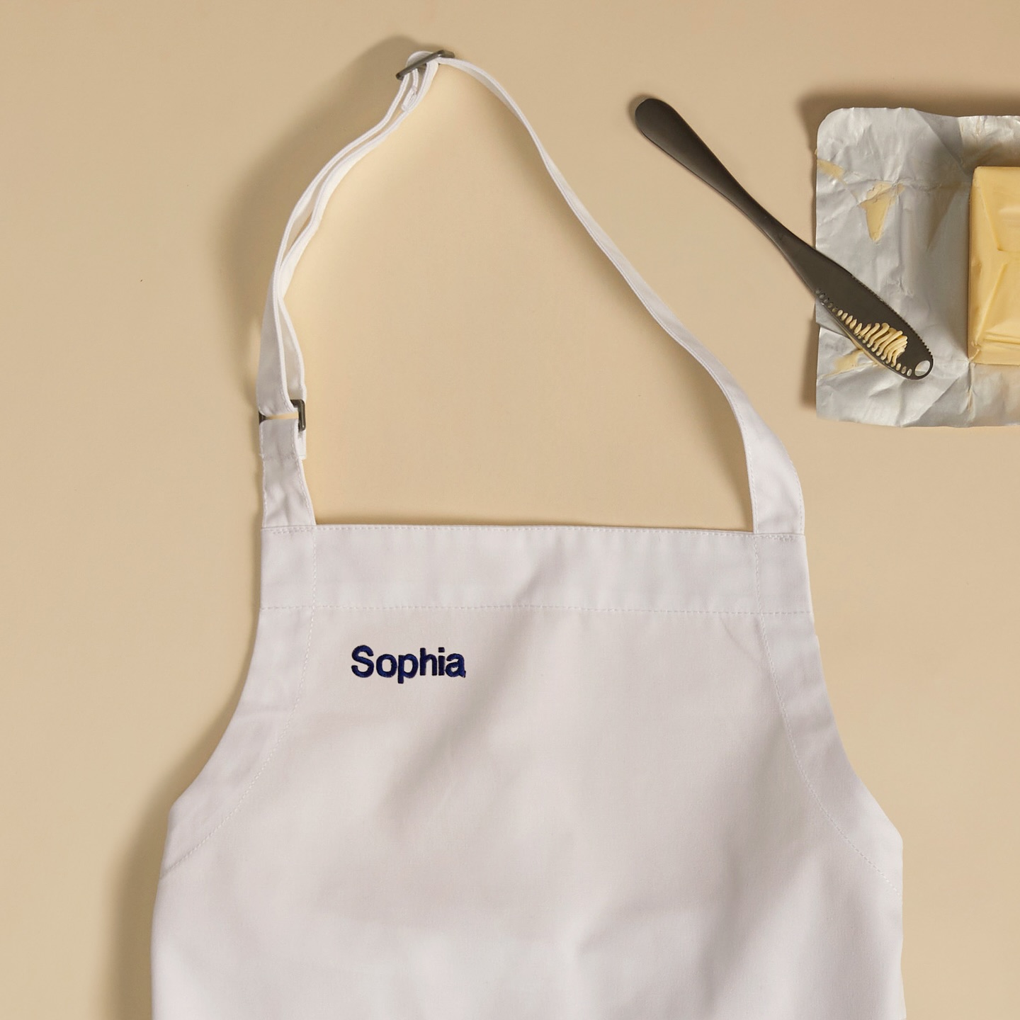 Culinary Tradition: 3 Reasons Chefs Wear White Aprons | lifestylemanor